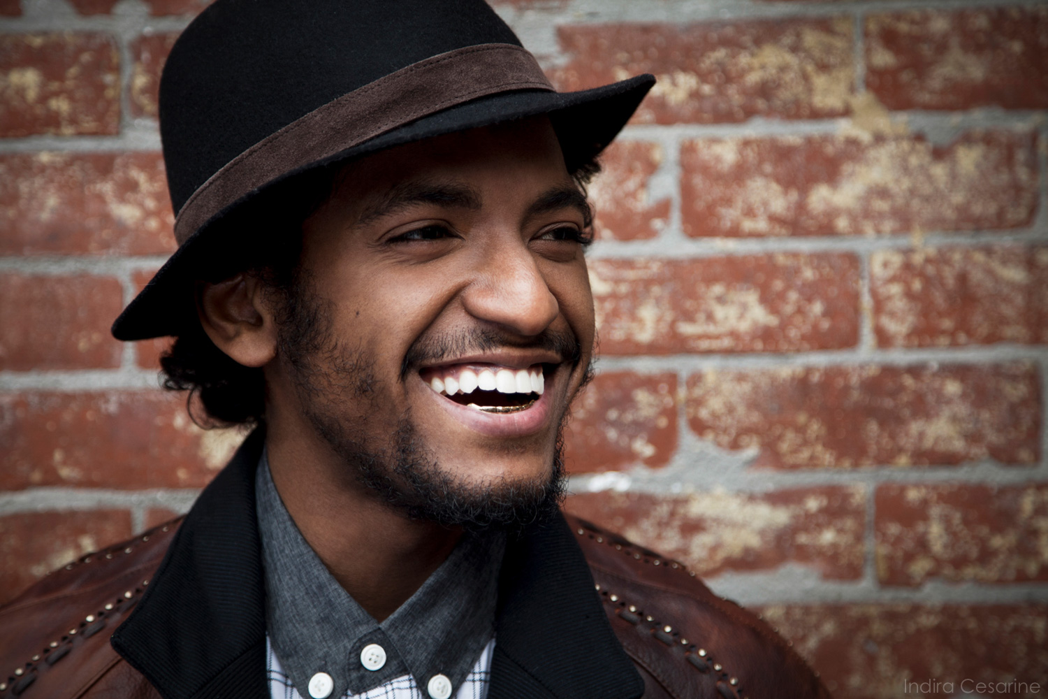 LLOYD | Indira Cesarine
